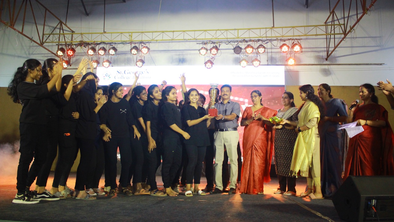 St. George's College, Aruvithura